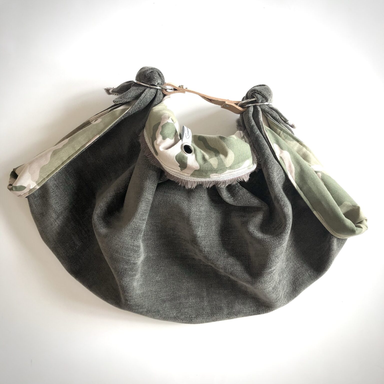 Borsa "Mandillo camouflage e velluto tortora reversibile - Lesardine.com